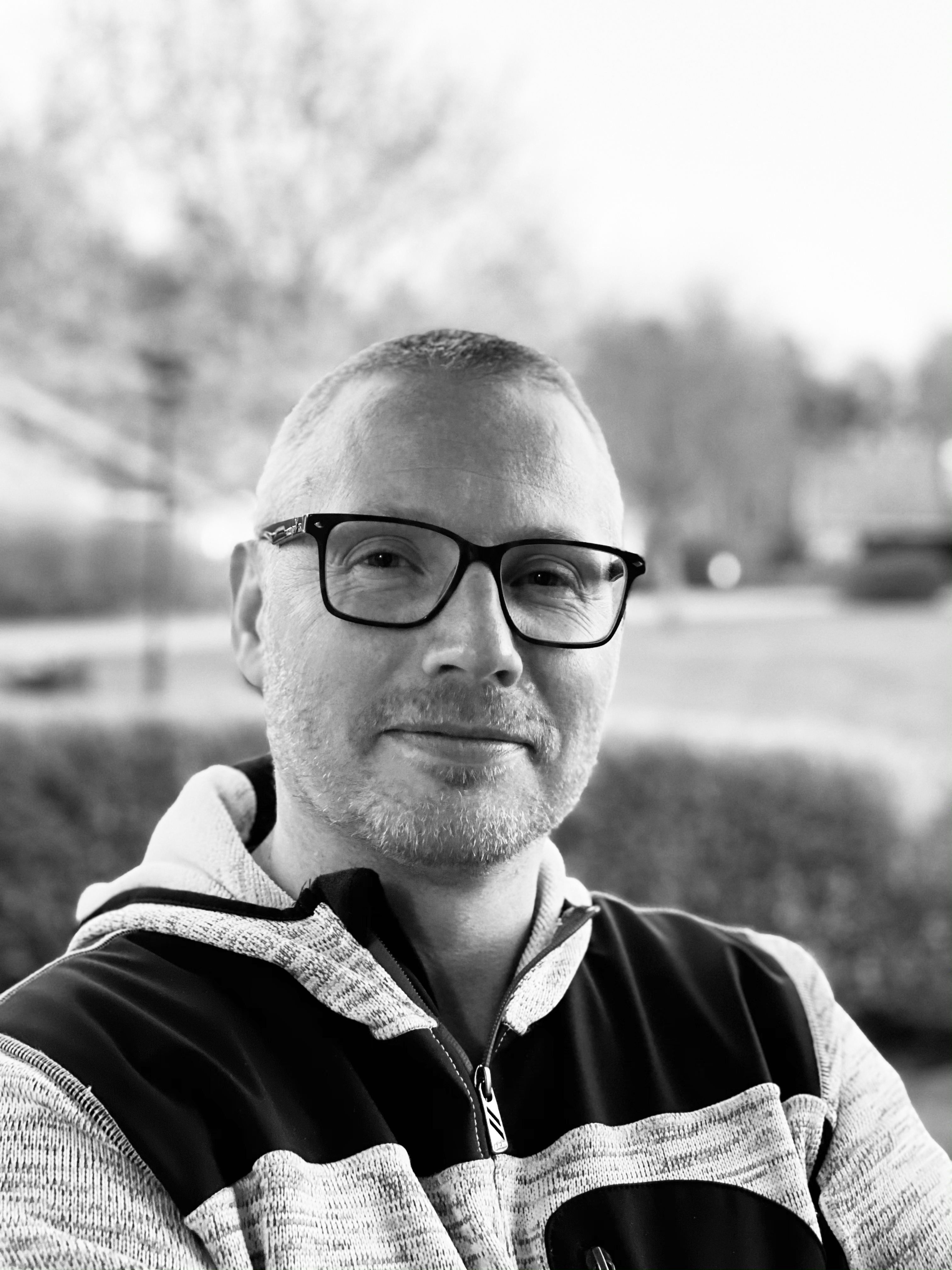 Kontakta oss | Eldfast